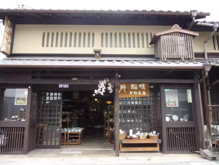 Toutensei kawasaki - ecbo cloak. Easy luggage storage with your ...