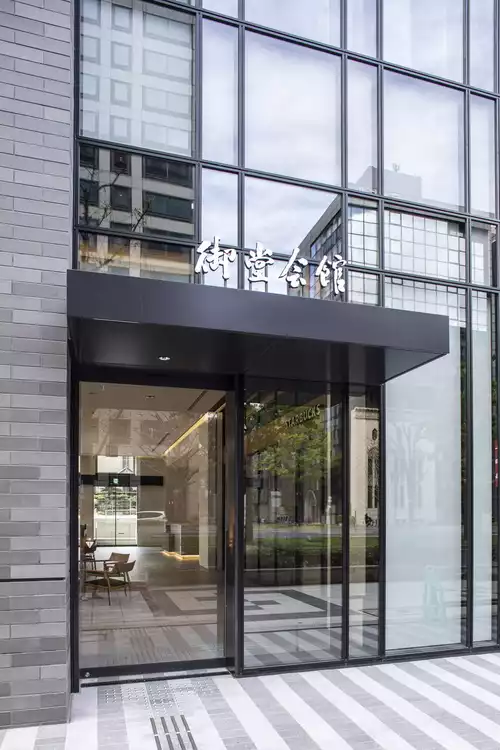 Each 3rd floor - ecbo cloak. Easy luggage storage with your smartphone ...